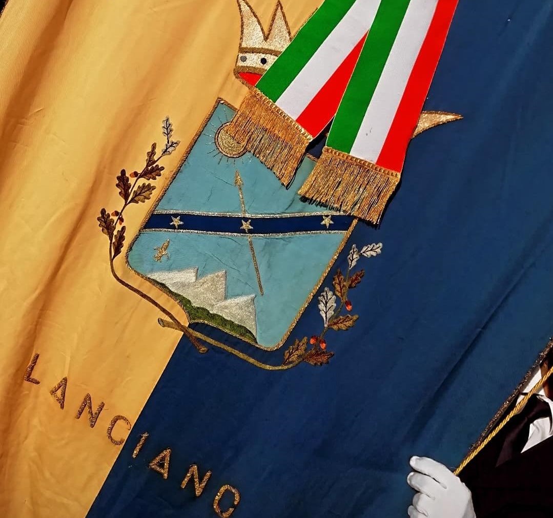 Dalle origini al nuovo gonfalone: la storia del simbolo della città di Lanciano | Chiaro Quotidiano