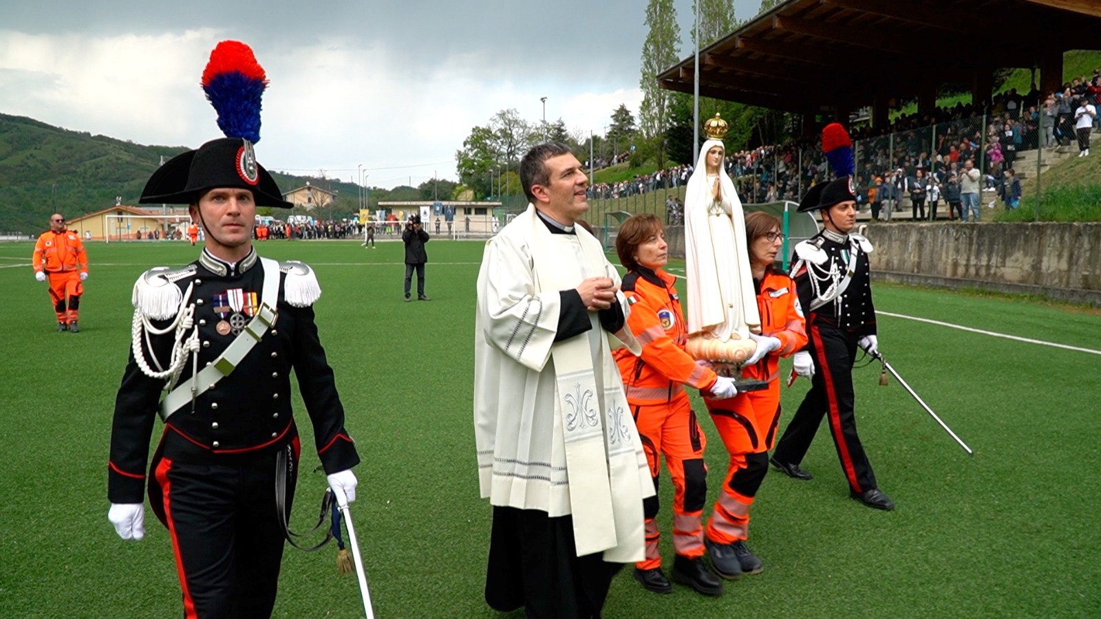 Fara San Martino, la statua della Madonna di Fatima arriva in ...