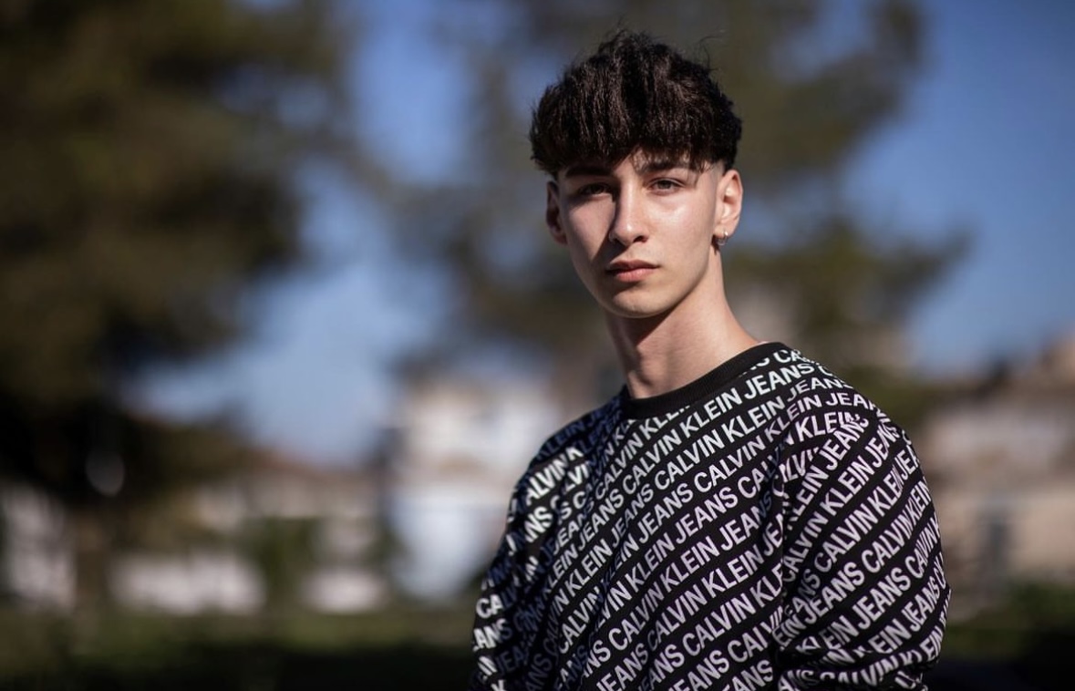 Il casalese Umberto Bello pronto ad esibirsi al Sanremo World Music ...